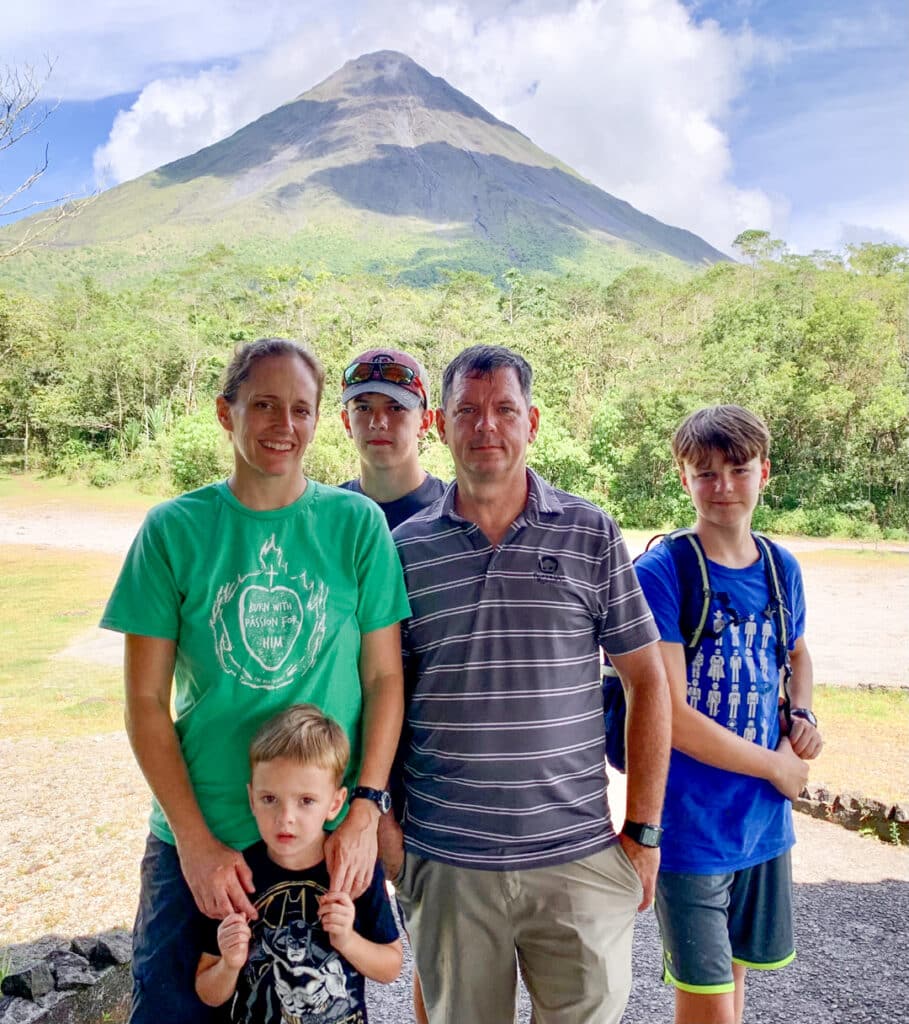 Chris & Angie Waldrop | Family Missions CompanyFamily Missions Company