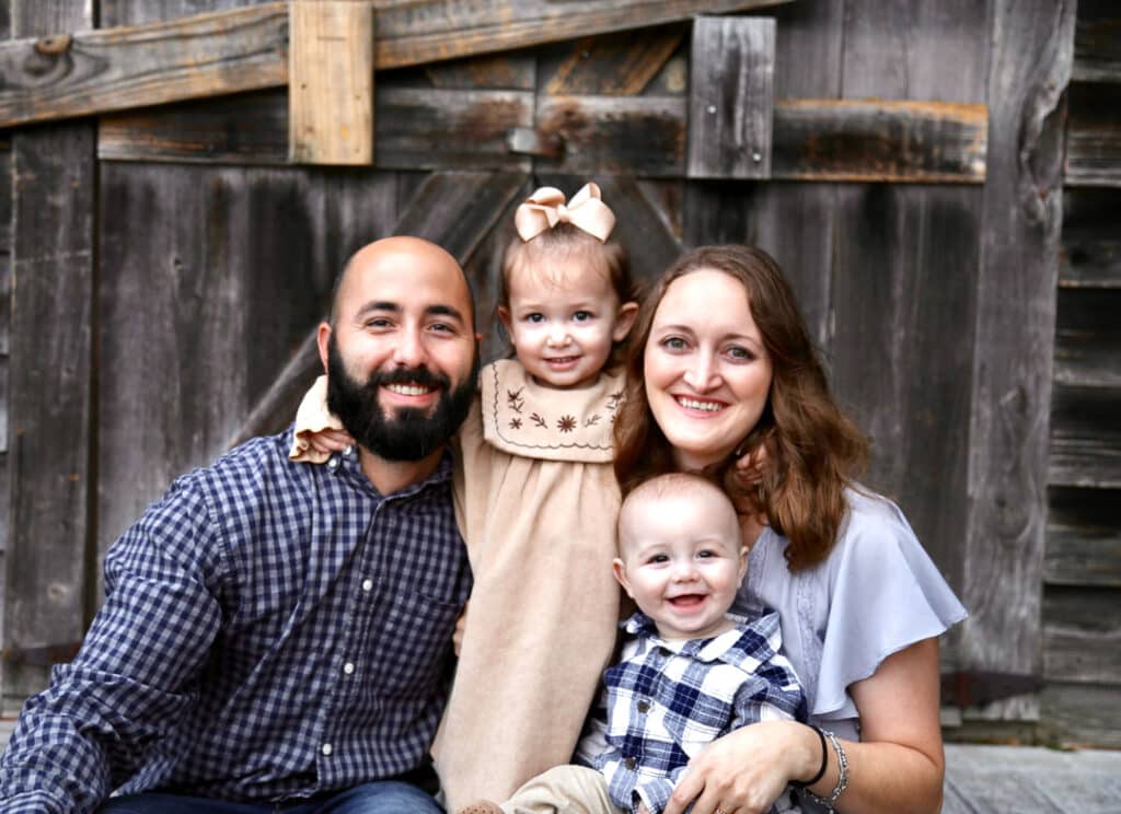 Zach & Layni Daigle | Family Missions CompanyFamily Missions Company